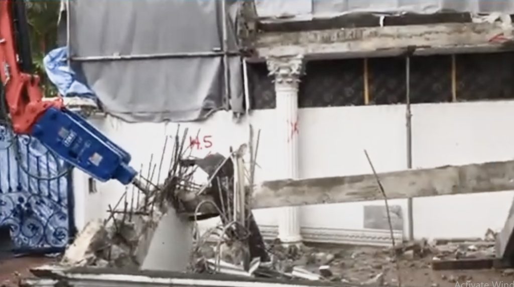 Hacking and Renovation - Winway Home Services